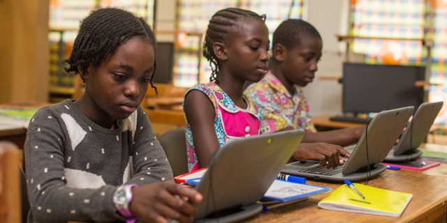 Good practice Benin: A clear vision makes ICT4D fly high