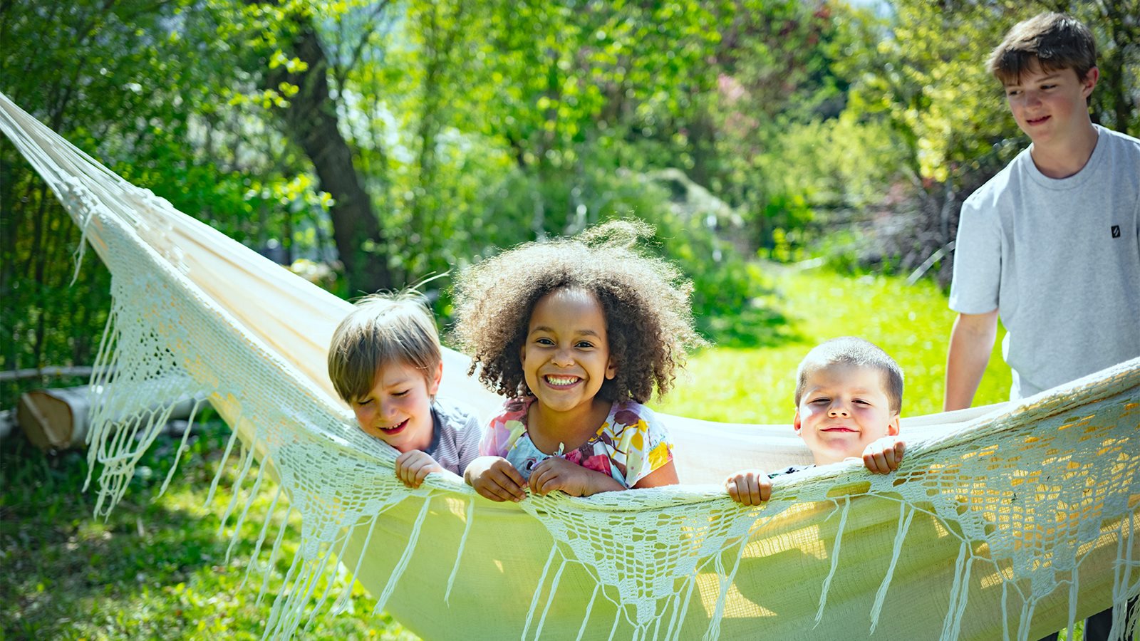 Child rights experts call on future European Parliament members to ...